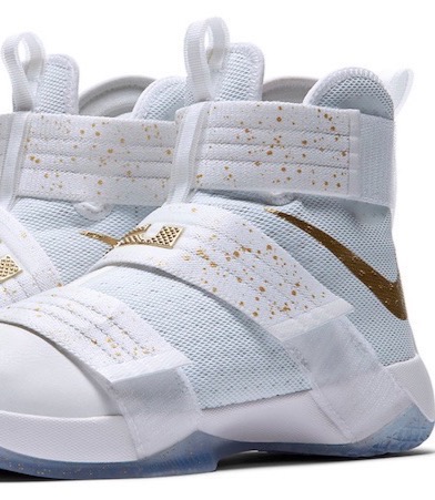 Lit shoes Flashcards | Memorang